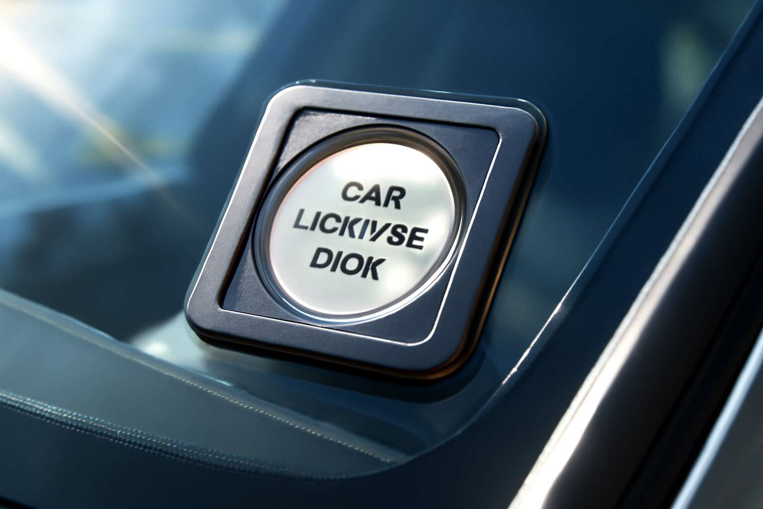 Stylish and Durable Car License Disk Holder Ideas for Securely ...